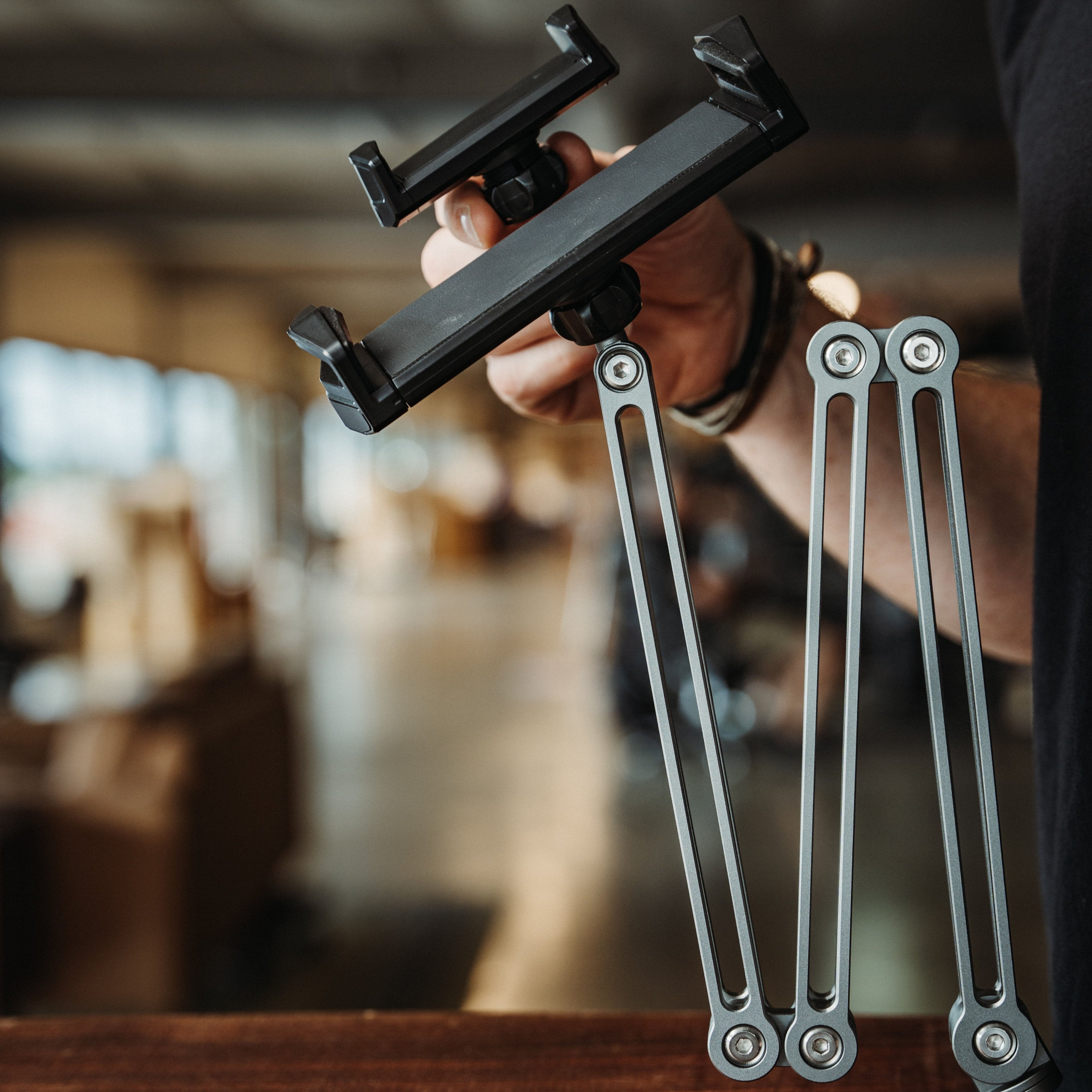 Aluminum Triple Arm Phone & Tablet Stand for Camera Lucida™ App – Big ...